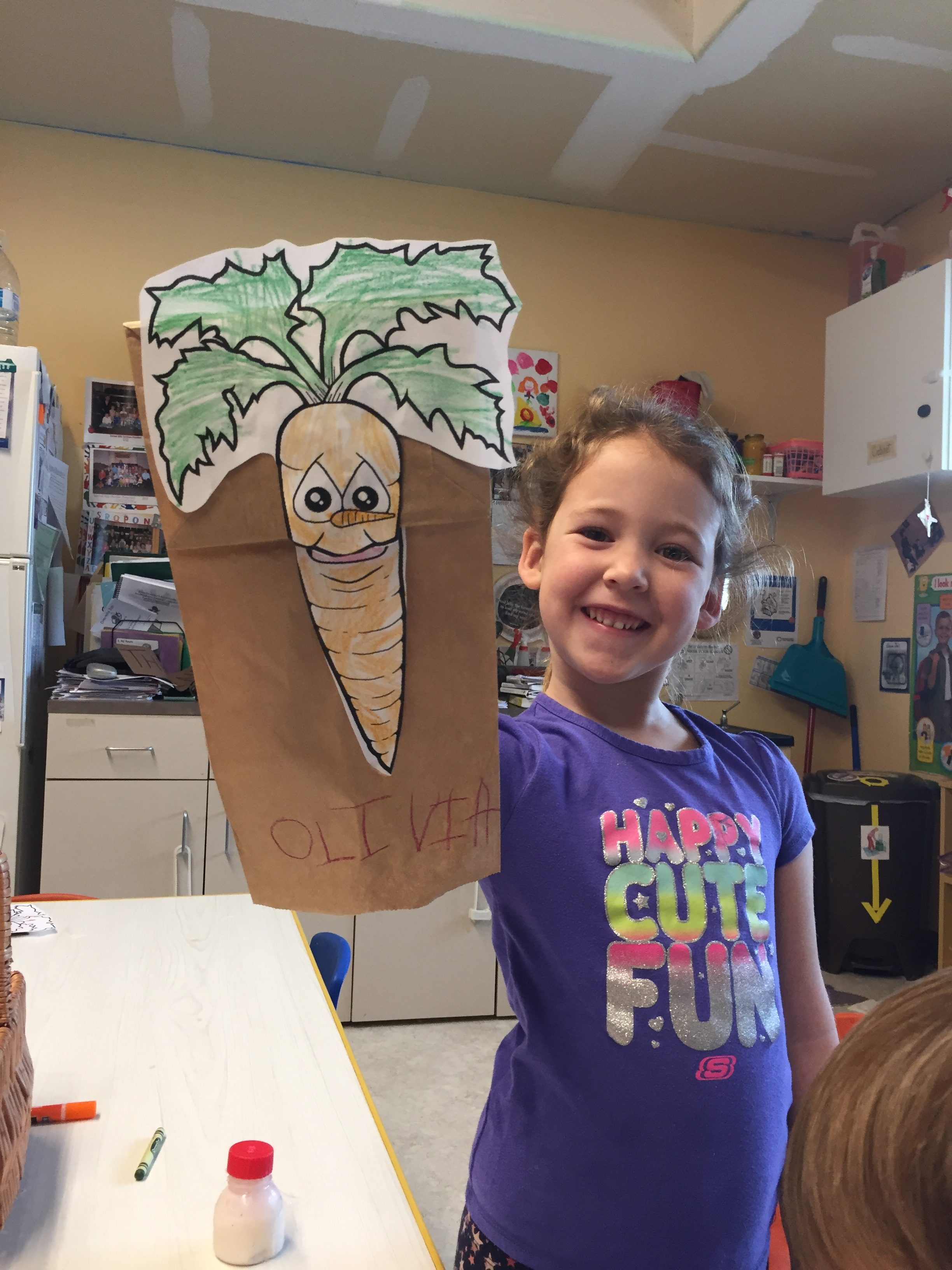 Olivia and Carrot puppet – Mountain Family Center
